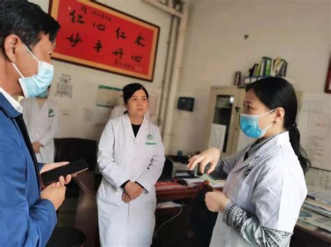 肿瘤防治宣传周 搭建便民就医之桥陕西省肿瘤医院妇瘤病院专家在蒲城县中医院成功为患者切除巨大子宫肌瘤 陕西省肿瘤医院