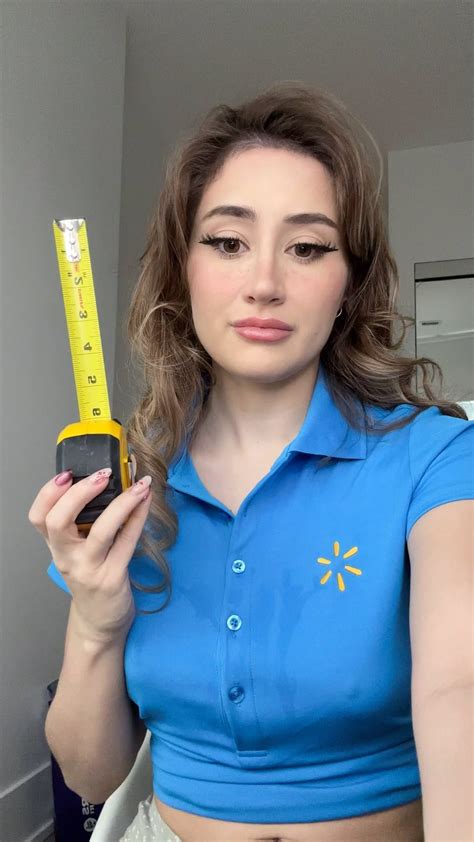 Bronwin Aurora Would You Look At That Instagram