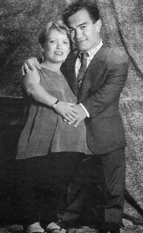 Typical Achondroplasia Seen Here In A Husband And Pregnant Wife Note Download Scientific