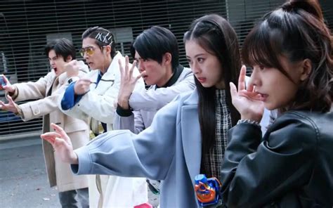 预告②假面骑士极狐and假面骑士利维斯剧场版 骑士终极大乱斗 中文字幕 哔哩哔哩