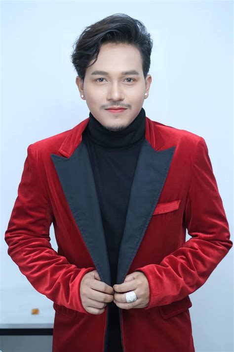 នាយចឺមល្បីរឿងមានស្នេហាក្រៅឆាកថ្មីជាមួយ មាស នីតា ក្រោយធ្លាយវីដេអូថើបមួយ នគរដ្រេហ្គន