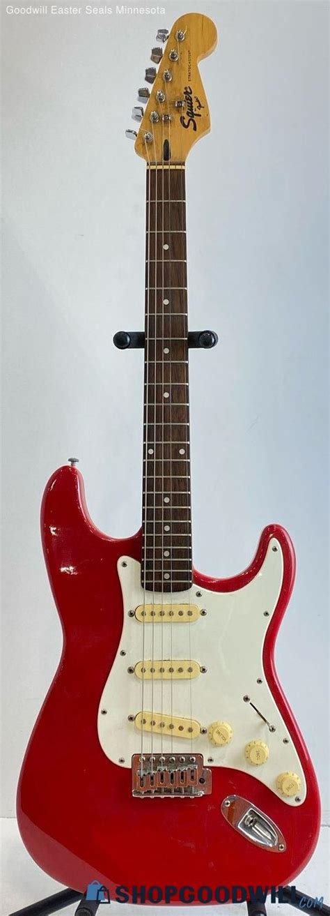 Fender Squier Stratocaster Red Electric Guitar S Vn568945 Solid Body 6
