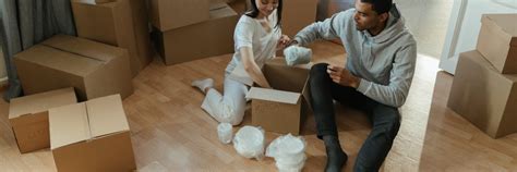 How To Use Bubble Wrap For Packaging And Shipping Kimecopak