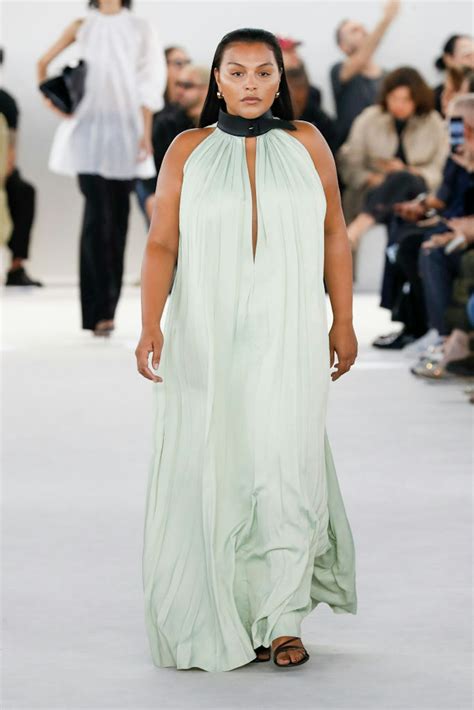 Paloma Elsesser Wins Model Of The Year At The Fashion Awards 2023