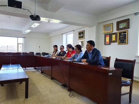 Өмнөговь СУМДАД АРХИВЫН УЛСЫН ҮЗЛЭГИЙГ ХИЙЖ БАЙНА