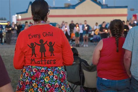 Community Mourns Local Teen At Candlelight Vigil In Wetaskiwin Ponoka