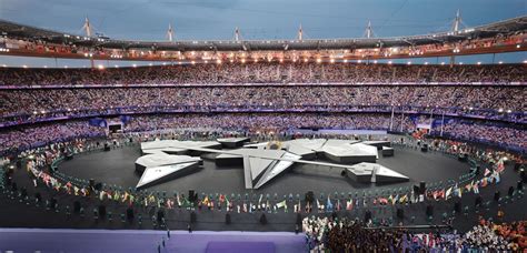 독일을 제치다니 파리에서의 기적같은 장면 세 가지 오마이스타