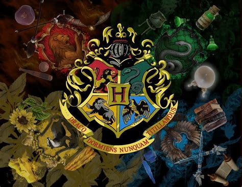 100 Hogwarts Crest Wallpapers