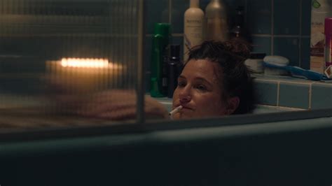 Kathryn Hahn Mrs Fletcher S E R Prettyfamoussmokers