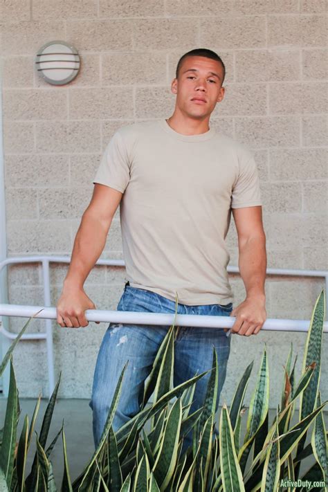 Model Of The Day Ken Active Duty Daily Squirt