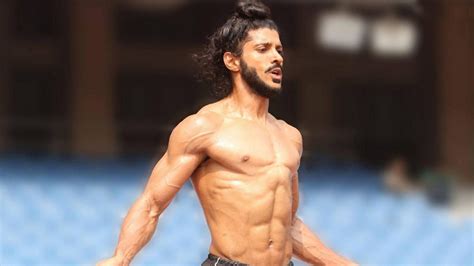 How Farhan Akhtar Was Signed As The Lead For Bhaag Milkha Bhaag Masala