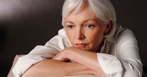 Ways To Handle Alzheimer S And Sexually Inappropriate Behavior Dailycaring