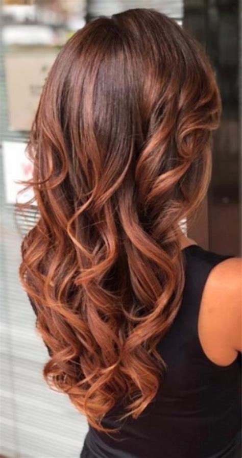 Модный цвет волос 2024 самые трендовые женские оттенки модный цвет волос 2024 Красивые прически