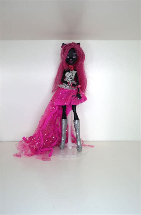 Monster High Coloring Pages Catty Noir Wig 2025