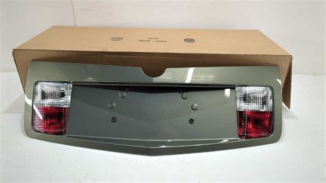 New Oem Genuine Rear License Plate Reverse Light Panel 2003 2007