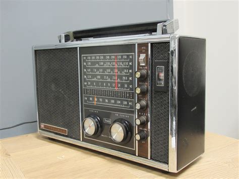 Sears 20 Wayfarer Model 8227 Vintage Multi Band Radio Amfmsw