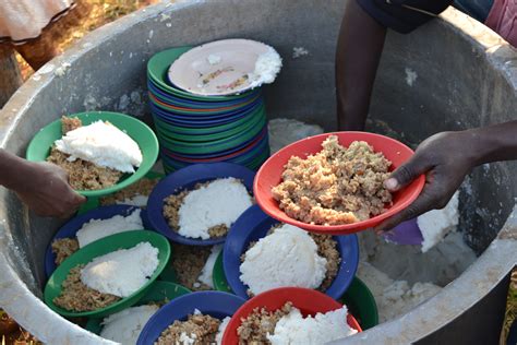 무료 이미지 요리 식사 식품 아시아 음식 코코넛 배고픈 가난한 사람들에게 먹이기 영양 부족한 4608x3072 708079 무료 이미지 Pxhere