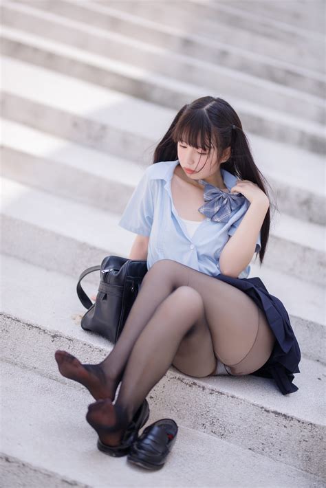 十万珍吱伏特 烈日旷野 COS君