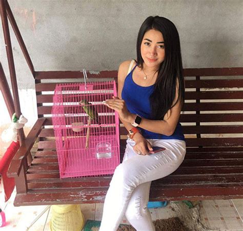 ណូម័រ កំពុងចិញ្ចឹម និងមាននិស្ស័យ ជាមួយសត្វសេក បន្ទាប់ពីផ្សងទៅបានល្អ Khmerload