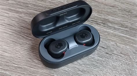 How To Pair Skullcandy Wireless Earbuds Robots Net