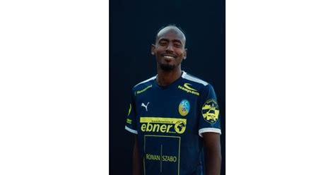 Hassan Abdullahi Oefb At