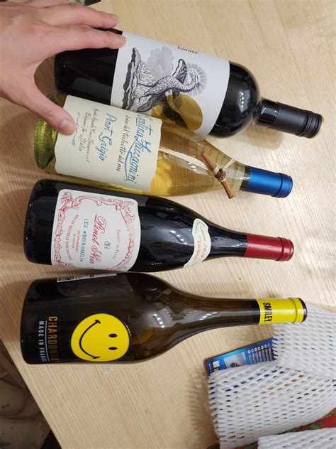 와인만사왓다 등짝을보자 Fitnnes U