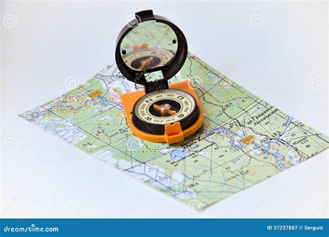 Kompass Auf Der Karte Stockbild Bild Von Entspannend 37237887