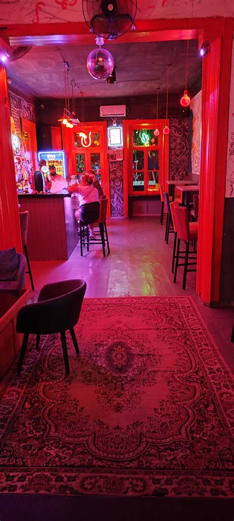 ქირავდება კვების ობიექტი სოლოლაკში 4000 ლარი 30191963 Ss Ge