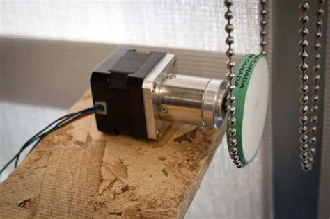 Un Automático De Seguimiento Solar Motorizado Ventana Ciega Adaptación Utilizando Arduino Paso