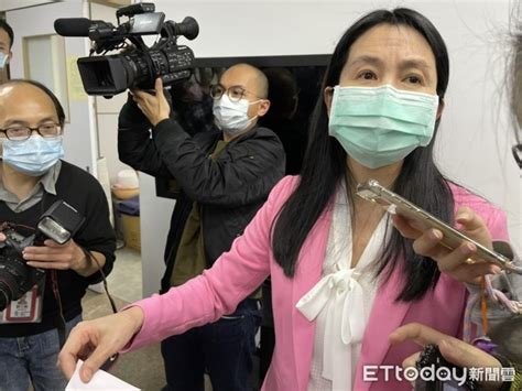 快訊衛福部也確診食藥署人員無症狀染疫 可能傳播鏈曝光 ETtoday健康雲 ETtoday新聞雲