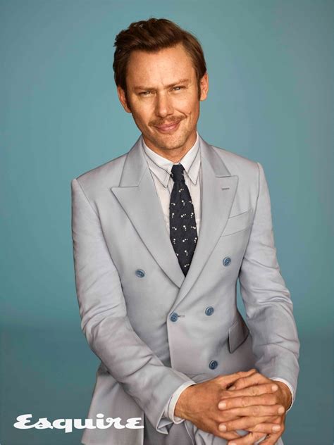 Jimmi Simpson Stars In Esquire Shoot Makes A Case For Prints