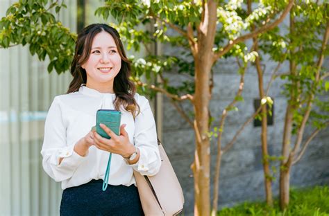 両家顔合わせにおける女性の服装とは？ Ngな服装も解説 フォトウェディングのプロデュースならambihone（アンビオーネ）