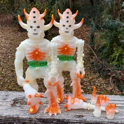 Gid Zephron Holiday Version Magitarius