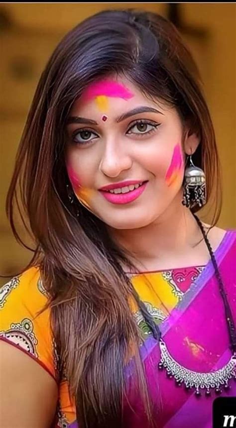 Pin By Neeraj Arora On Desi Beauty Beautiful Actresses Beautiful