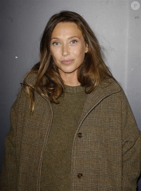 Honte Laura Smet Révoltée Par Un Sujet Qui La Met En Horreur Le