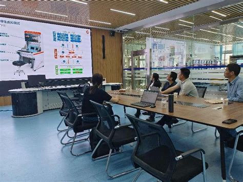 深化校企合作 实现精准育人 ——电气工程系邀请北京华航唯实机器人科技股份有限公司开展校企合作洽谈会 德州职业技术学院电气工程系