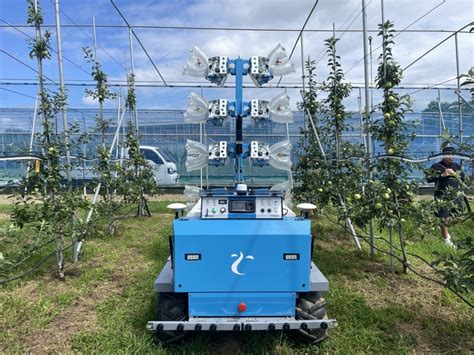 로봇이 로봇을 돕다” 과수원 농업 로봇의 진화