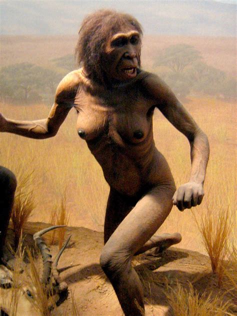 Rich World Cave Woman Prehistoric Streaker