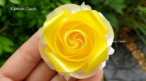 วิธีพับเหรียญโปรยทาน ดอกกุหลาบเดือนฉาย 🌸 Ribbon Chick เหรียญโปรยทาน 🐥 ดอกไม้ริบบิ้น ลายโคร