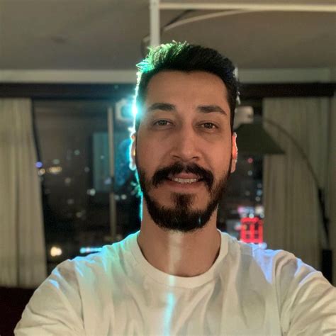 فیلم لحظه رمانتیک خواستگاری بهرام افشاری از عشقش عکس های دیده نشده از