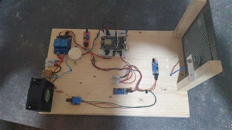 proiecte arduino licenta lucrari facultate mecatronica robotica info