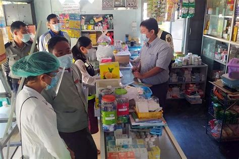 သရက်မြို့ရှိ ဆေးဆိုင်များအား သက်တမ်းလွန်ဆေးဝါးများ ရောင်းချမှုရှိ မရှိစစ်ဆေးခြင်းနှင့် သက်တမ်းလ