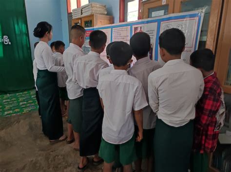 ကမမောင်းမြို့၌ မူးယစ်ဆေးဝါးအန္တရာယ် အသိပညာပေး နံရံကပ်စာစောင်ပြသ Information And Public