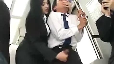 Die Porno Videos In Der Kategorie Asiatin Im Bus Xhamster