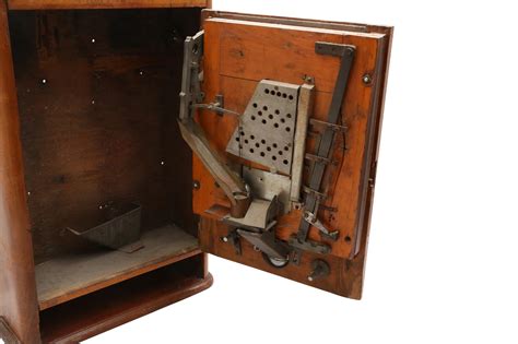 Lot 134 A Vintage Penny Slot Machine