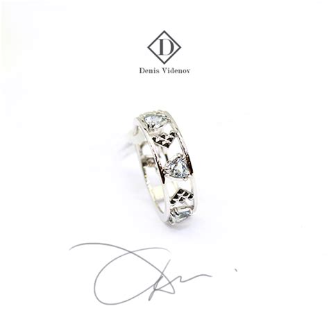 Emotion Денис Виденов дизайнер на бижута със скъпоценни камъни и диаманти