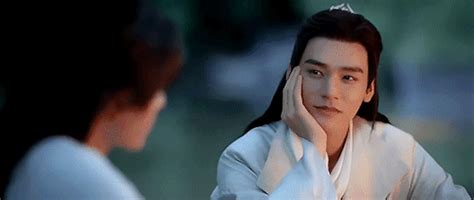 愚妹無憂 看什么看 Wen Kexing sees AXus true face for