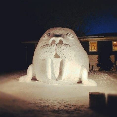 11 Snow Sculptures That Will Freeze Your Brain Snow Sculptures Sculpture Snow Art