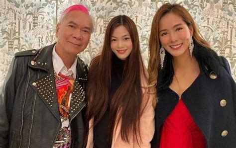 李龙基女友po人民币塞满包包，被网友批评高调炫富，事后发文澄清 知乎