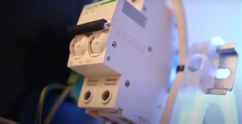 Plc Vs Microcontroller Which Is Better Electronicshacks